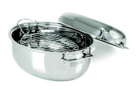 Viking 3-Ply 9 Qt. Oval Roaster - Viking Range, LLC